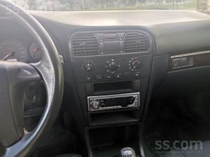 Pelēks Volvo V40 2001 Daugavpils, ar dzinēja tilpumu 1.90 L un nobraukumu 422 tūkst. km par 1100 €, foto 5 vietnē AUTOMOTO.COM.LV