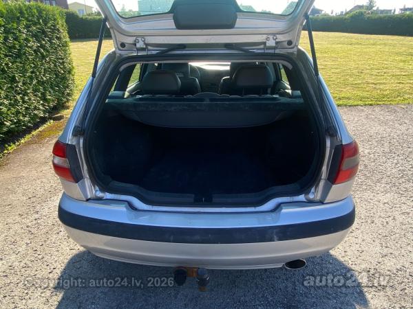Pelēks Volvo V40 2001 Tallina, ar dzinēja tilpumu 1.90 L un nobraukumu 285 tūkst. km par 900 €, foto 7 vietnē AUTOMOTO.COM.LV