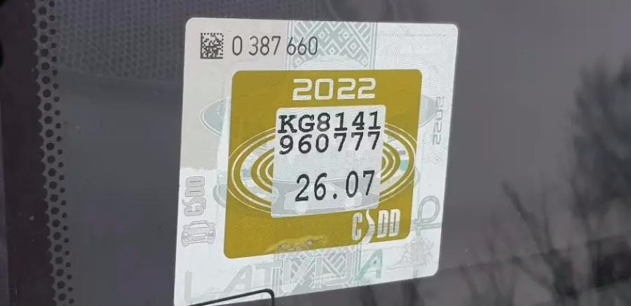 Серый Вольво В40 2002 в Валмиера, объемом двигателя 1.90 л и пробегом 344 тыс. км за 1250 €, фото 13 на AUTOMOTO.COM.LV