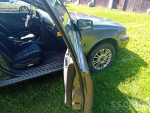 Grey Volvo V40 2002 in Talsi, with an engine capacity of 1.80 L and mileage of 260 thousand km for 1800 €, photo 8 on AUTOMOTO.COM.LV