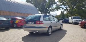 Pelēks Volvo V40 2003 Valmiera, ar dzinēja tilpumu 1.90 L un nobraukumu 428 tūkst. km par 1250 €, foto 4 vietnē AUTOMOTO.COM.LV