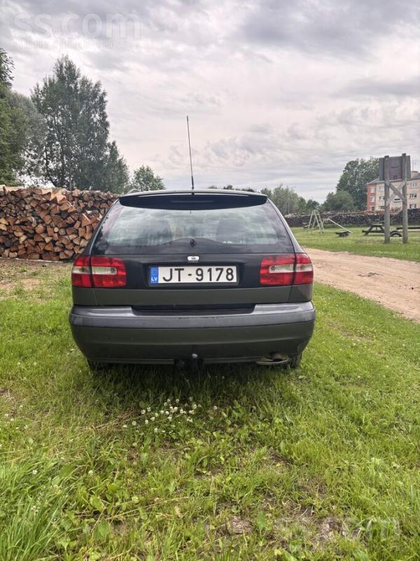 Pelēks Volvo V40 2003 Alūksne, ar dzinēja tilpumu 1.90 L un nobraukumu 472 tūkst. km par 1450 €, foto 3 vietnē AUTOMOTO.COM.LV