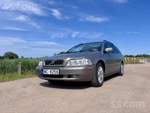 Серый Вольво В40 2003 в Даугавпилс, объемом двигателя 1.90 л и пробегом 294 тыс. км за 1200 €, фото  на AUTOMOTO.COM.LV