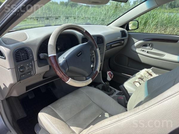 Серый Вольво В40 2003 в Даугавпилс, объемом двигателя 1.90 л и пробегом 294 тыс. км за 1200 €, фото 6 на AUTOMOTO.COM.LV