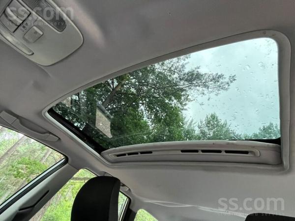 Pelēks Volvo V40 2004 Rīga, ar dzinēja tilpumu 1.90 L un nobraukumu 0 tūkst. km par 990 €, foto 10 vietnē AUTOMOTO.COM.LV