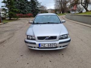 Pelēks Volvo V40 2004 Jēkabpils, ar dzinēja tilpumu 1.90 L un nobraukumu 312 tūkst. km par 750 €, foto 3 vietnē AUTOMOTO.COM.LV