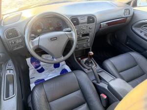 Pelēks Volvo V40 2004 Rīga, ar dzinēja tilpumu 1.90 L un nobraukumu 280 tūkst. km par 2400 €, foto 14 vietnē AUTOMOTO.COM.LV