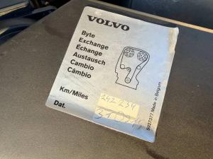 Pelēks Volvo V40 2004 Rīga, ar dzinēja tilpumu 1.90 L un nobraukumu 280 tūkst. km par 2400 €, foto 16 vietnē AUTOMOTO.COM.LV