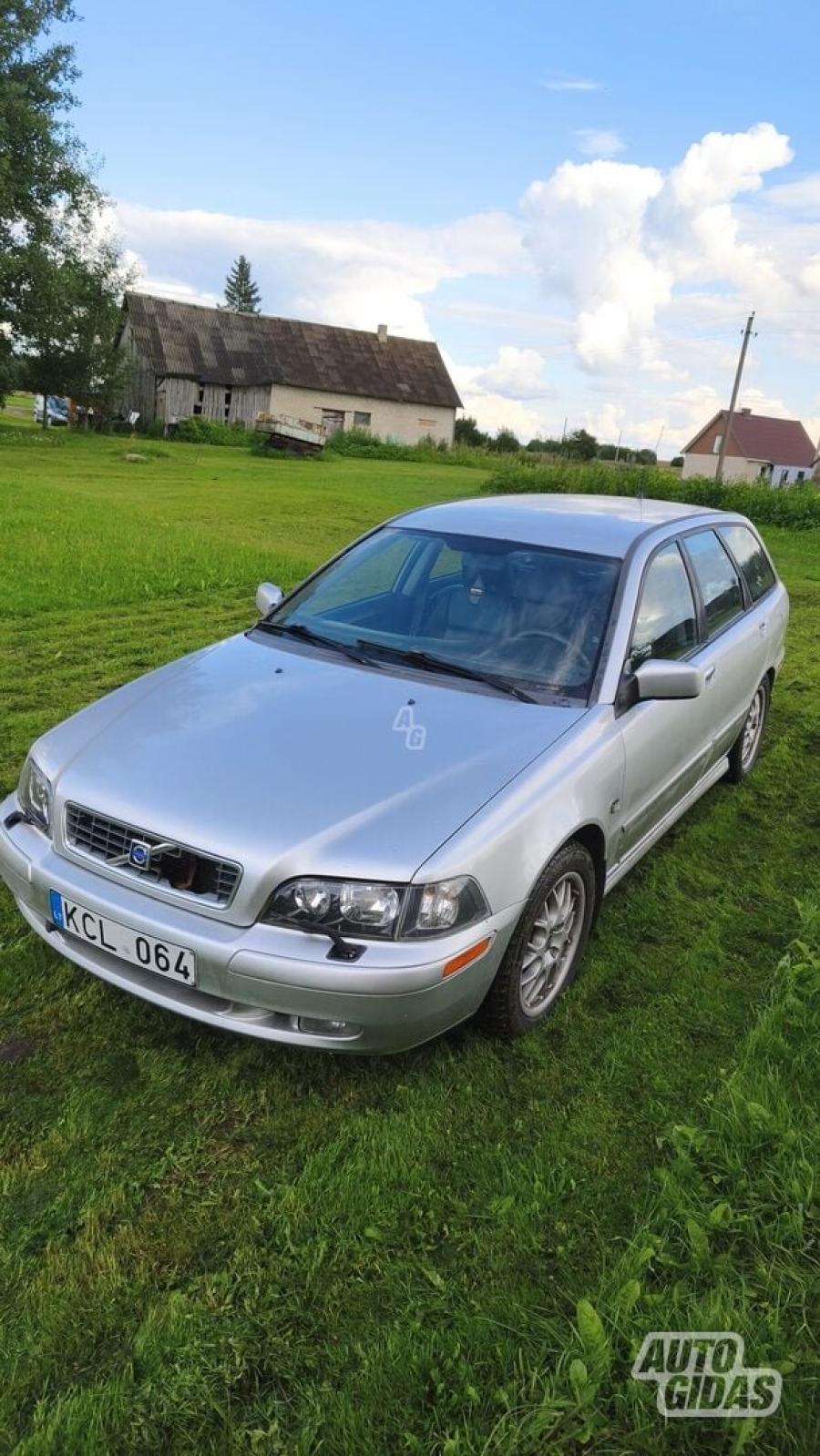 Pelēks Volvo V40 2004 Elektrėnai, ar dzinēja tilpumu 1.80 L un nobraukumu 280 tūkst. km par 950 €, foto 8 vietnē AUTOMOTO.COM.LV