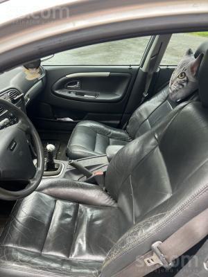 Pelēks Volvo V40 2004 Rīga, ar dzinēja tilpumu 1.90 L un nobraukumu 326 tūkst. km par 600 €, foto 9 vietnē AUTOMOTO.COM.LV