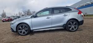 Pelēks Volvo V40 2012 Daugavpils, ar dzinēja tilpumu 2.00 L un nobraukumu 254 tūkst. km par 8550 €, foto 3 vietnē AUTOMOTO.COM.LV