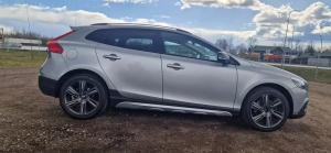 Pelēks Volvo V40 2012 Daugavpils, ar dzinēja tilpumu 2.00 L un nobraukumu 254 tūkst. km par 8550 €, foto 7 vietnē AUTOMOTO.COM.LV