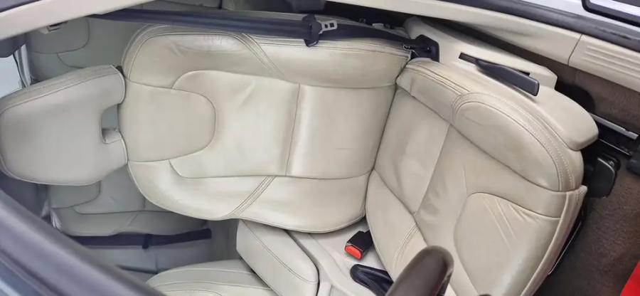Pelēks Volvo V40 2012 Daugavpils, ar dzinēja tilpumu 2.00 L un nobraukumu 254 tūkst. km par 8550 €, foto 20 vietnē AUTOMOTO.COM.LV