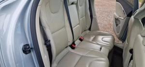 Pelēks Volvo V40 2012 Daugavpils, ar dzinēja tilpumu 2.00 L un nobraukumu 254 tūkst. km par 8550 €, foto 22 vietnē AUTOMOTO.COM.LV
