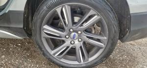 Pelēks Volvo V40 2012 Daugavpils, ar dzinēja tilpumu 2.00 L un nobraukumu 254 tūkst. km par 8550 €, foto 28 vietnē AUTOMOTO.COM.LV