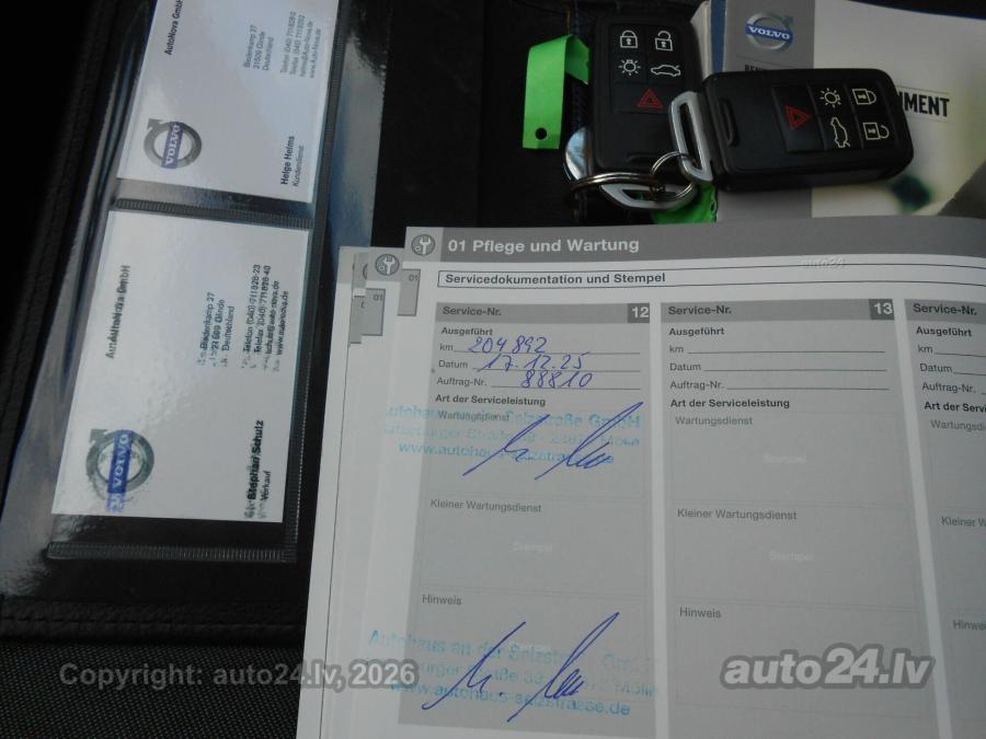 Pelēks Volvo V40 2013 Viljandi, ar dzinēja tilpumu 2.00 L un nobraukumu 213 tūkst. km par 8990 €, foto 20 vietnē AUTOMOTO.COM.LV