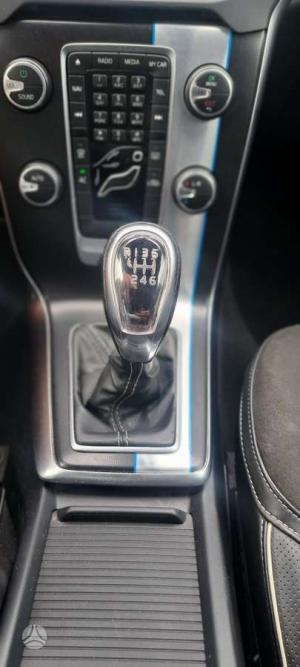 Pelēks Volvo V40 2013 Kauņa, ar dzinēja tilpumu 1.60 L un nobraukumu 234 tūkst. km par 5300 €, foto 13 vietnē AUTOMOTO.COM.LV