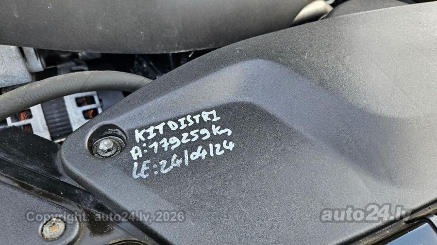 Серый Вольво В40 2015 в Таллин, объемом двигателя 2.00 л и пробегом 207 тыс. км за 10690 €, фото 27 на AUTOMOTO.COM.LV