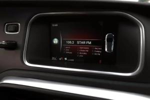 Pelēks Volvo V40 2015 Jelgava, ar dzinēja tilpumu 2.00 L un nobraukumu 177 tūkst. km par 10900 €, foto 14 vietnē AUTOMOTO.COM.LV