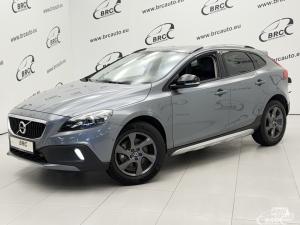 Grey Volvo V40 2016 in Avizieniai, with an engine capacity of 2.00 L and mileage of 62 thousand km for 11500 €, photo  on AUTOMOTO.COM.LV