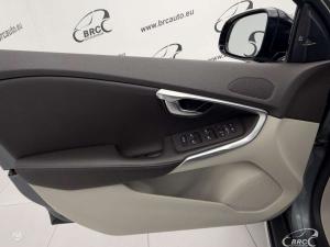 Pelēks Volvo V40 2016 Viļņa, ar dzinēja tilpumu 1.97 L un nobraukumu 62 tūkst. km par 10490 €, foto 22 vietnē AUTOMOTO.COM.LV