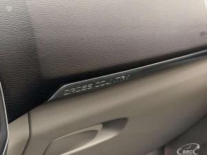 Pelēks Volvo V40 2016 Viļņa, ar dzinēja tilpumu 1.97 L un nobraukumu 62 tūkst. km par 10490 €, foto 30 vietnē AUTOMOTO.COM.LV