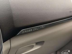 Pelēks Volvo V40 2016 Viļņa, ar dzinēja tilpumu 1.97 L un nobraukumu 62 tūkst. km par 9900 €, foto 30 vietnē AUTOMOTO.COM.LV