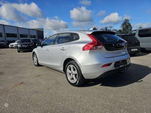 Pelēks Volvo V40 2016 Ukmergė, ar dzinēja tilpumu 1.97 L un nobraukumu 205 tūkst. km par 6150 €, foto 8 vietnē AUTOMOTO.COM.LV