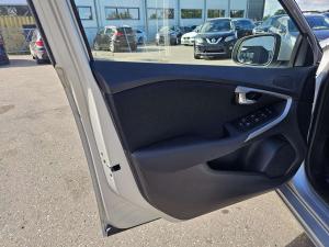 Pelēks Volvo V40 2016 Ukmergė, ar dzinēja tilpumu 1.97 L un nobraukumu 205 tūkst. km par 6150 €, foto 16 vietnē AUTOMOTO.COM.LV