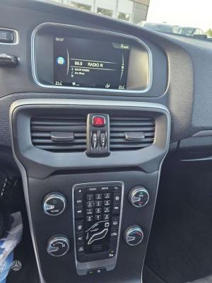 Pelēks Volvo V40 2016 Ukmergė, ar dzinēja tilpumu 1.97 L un nobraukumu 205 tūkst. km par 6150 €, foto 20 vietnē AUTOMOTO.COM.LV