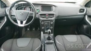 Pelēks Volvo V40 2017 Rīga, ar dzinēja tilpumu 2.00 L un nobraukumu 235 tūkst. km par 9950 €, foto 10 vietnē AUTOMOTO.COM.LV