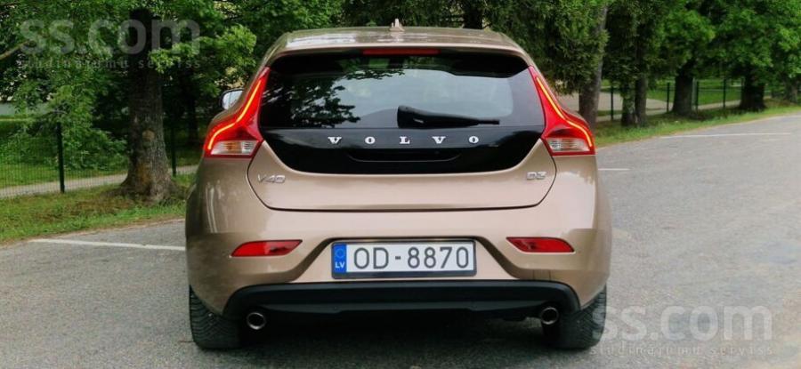 Volvo V40 2012 Jelgava, ar dzinēja tilpumu 2.00 L un nobraukumu 265 tūkst. km par 8700 €, foto 5 vietnē AUTOMOTO.COM.LV