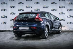 Volvo V40 2012 in Kaunas, with an engine capacity of 1.60 L and mileage of 269 thousand km for 5990 €, photo 4 on AUTOMOTO.COM.LV