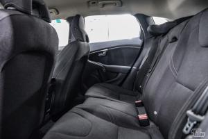 Volvo V40 2012 in Kaunas, with an engine capacity of 1.60 L and mileage of 269 thousand km for 5990 €, photo 10 on AUTOMOTO.COM.LV