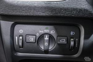 Volvo V40 2012 in Kaunas, with an engine capacity of 1.60 L and mileage of 269 thousand km for 5990 €, photo 14 on AUTOMOTO.COM.LV