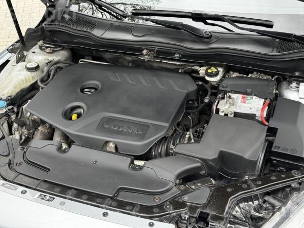 Volvo V40 2012 Bauska, ar dzinēja tilpumu 1.60 L un nobraukumu 257 tūkst. km par 6400 €, foto 7 vietnē AUTOMOTO.COM.LV
