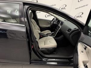 Volvo V40 2012 in Vilnius, with an engine capacity of 1.98 L and mileage of 187 thousand km for 9900 €, photo 5 on AUTOMOTO.COM.LV