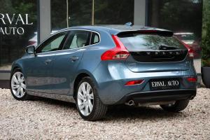 Volvo V40 2012 Jelgava, ar dzinēja tilpumu 2.00 L un nobraukumu 268 tūkst. km par 7000 €, foto 8 vietnē AUTOMOTO.COM.LV