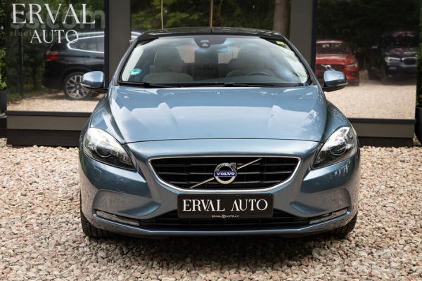 Volvo V40 2012 Jelgava, ar dzinēja tilpumu 1.60 L un nobraukumu 268 tūkst. km par 7000 €, foto 2 vietnē AUTOMOTO.COM.LV