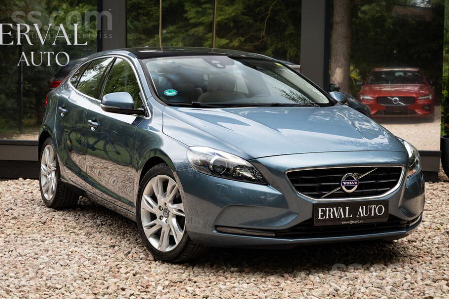 Volvo V40 2012 Jelgava, ar dzinēja tilpumu 1.60 L un nobraukumu 268 tūkst. km par 7000 €, foto 4 vietnē AUTOMOTO.COM.LV