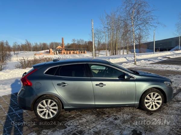 Volvo V40 2013 Tartu, ar dzinēja tilpumu 1.60 L un nobraukumu 357 tūkst. km par 4995 €, foto 5 vietnē AUTOMOTO.COM.LV