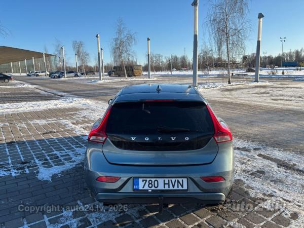Volvo V40 2013 Tartu, ar dzinēja tilpumu 1.60 L un nobraukumu 357 tūkst. km par 4995 €, foto 7 vietnē AUTOMOTO.COM.LV