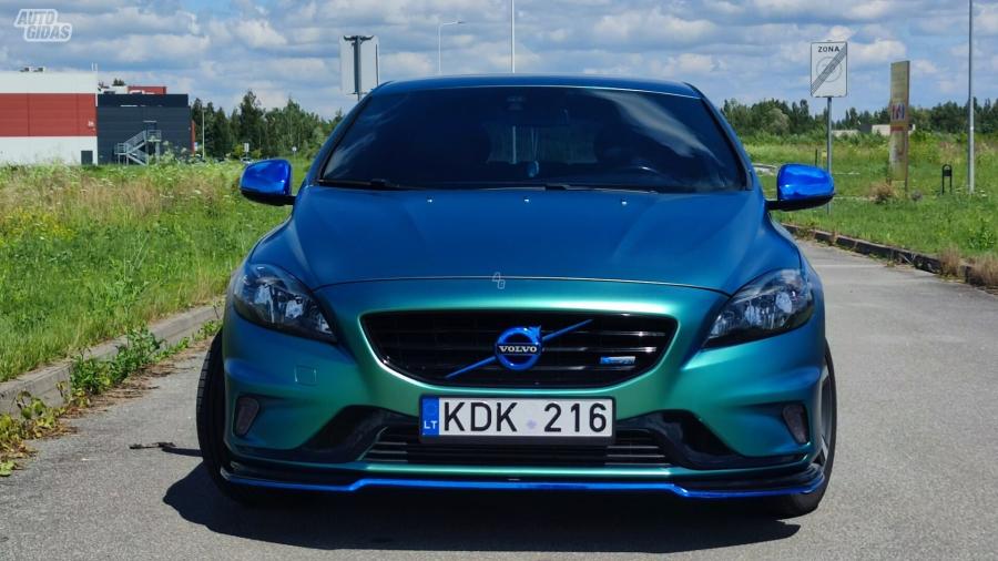 Volvo V40 2013 Panevēža, ar dzinēja tilpumu 1.60 L un nobraukumu 320 tūkst. km par 6000 €, foto 5 vietnē AUTOMOTO.COM.LV
