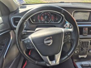 Volvo V40 2013 Viļņa, ar dzinēja tilpumu 1.60 L un nobraukumu 290 tūkst. km par 7000 €, foto 23 vietnē AUTOMOTO.COM.LV