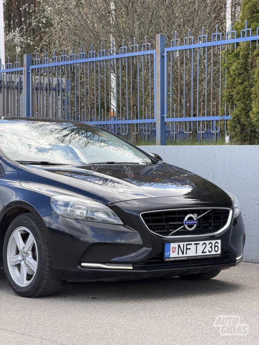 Volvo V40 2013 Viļņa, ar dzinēja tilpumu 1.60 L un nobraukumu 259 tūkst. km par 6300 €, foto 8 vietnē AUTOMOTO.COM.LV
