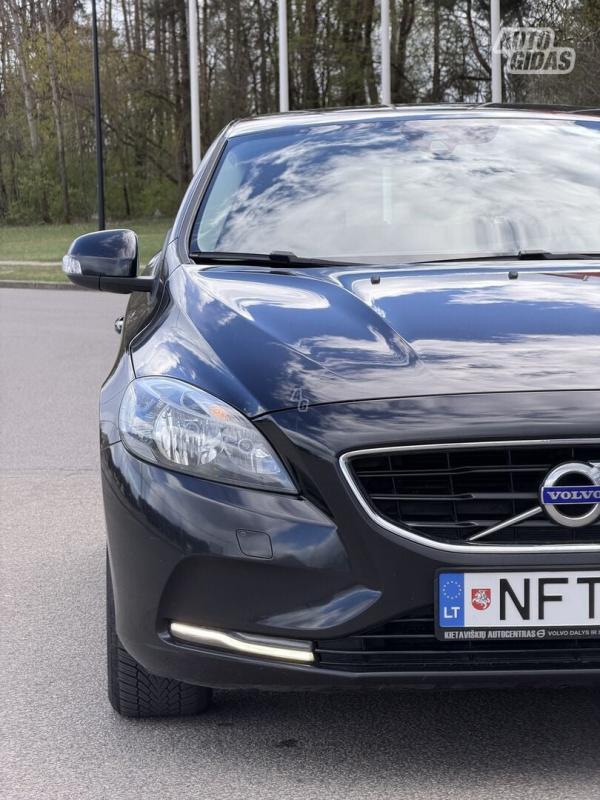 Volvo V40 2013 Viļņa, ar dzinēja tilpumu 1.60 L un nobraukumu 259 tūkst. km par 6300 €, foto 9 vietnē AUTOMOTO.COM.LV
