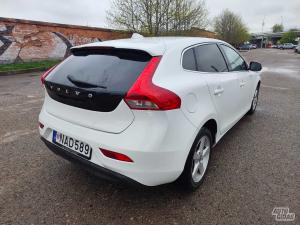 Volvo V40 2013 in Siauliai, with an engine capacity of 1.60 L and mileage of 289 thousand km for 3900 €, photo 5 on AUTOMOTO.COM.LV