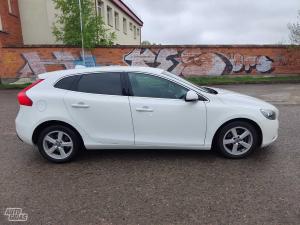 Volvo V40 2013 in Siauliai, with an engine capacity of 1.60 L and mileage of 289 thousand km for 3900 €, photo 8 on AUTOMOTO.COM.LV