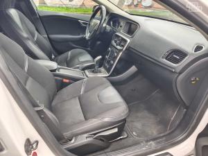 Volvo V40 2013 in Siauliai, with an engine capacity of 1.60 L and mileage of 289 thousand km for 3900 €, photo 15 on AUTOMOTO.COM.LV