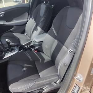 Volvo V40 2013 in Vilnius, with an engine capacity of 1.60 L and mileage of 270 thousand km for 5300 €, photo 20 on AUTOMOTO.COM.LV